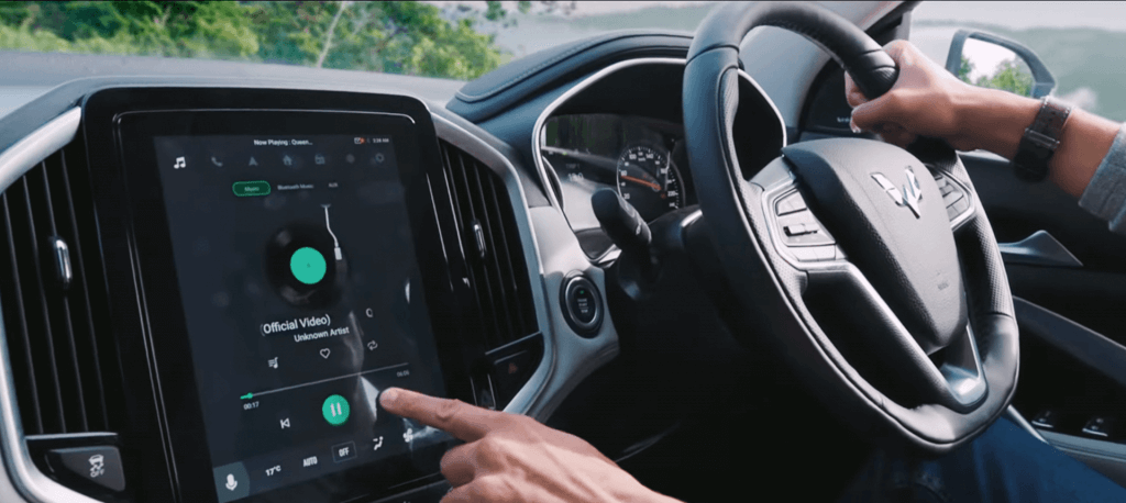 Almaz: SUV Cars with Classy Technology Features | Wuling