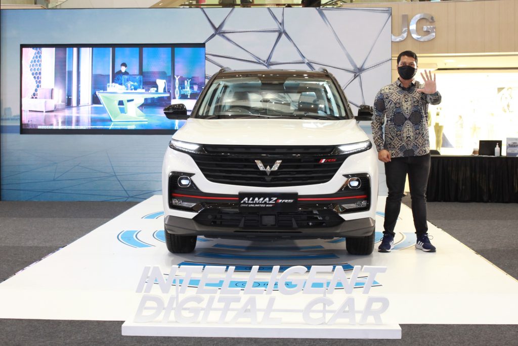 Wuling Almaz RS is Officially Launched in Surabaya | Wuling